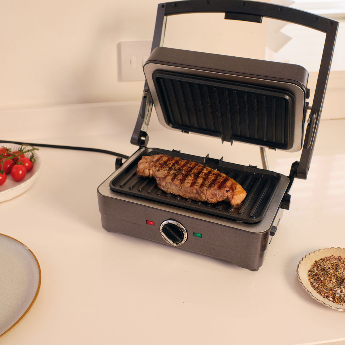 how to cook steak on a sandwich press